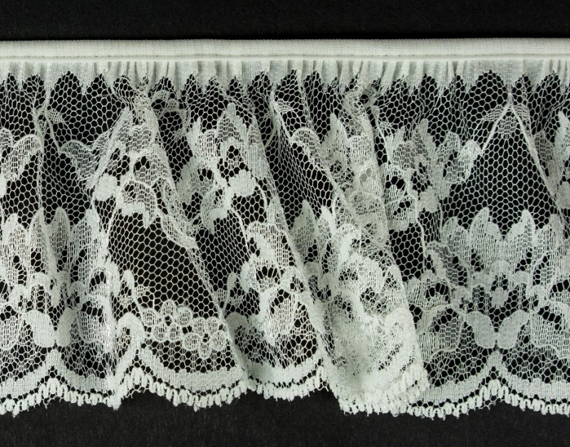 Fabians Haberdashery & Trimmings | Trimmings | Lace | Frilled Lace | 3 ...